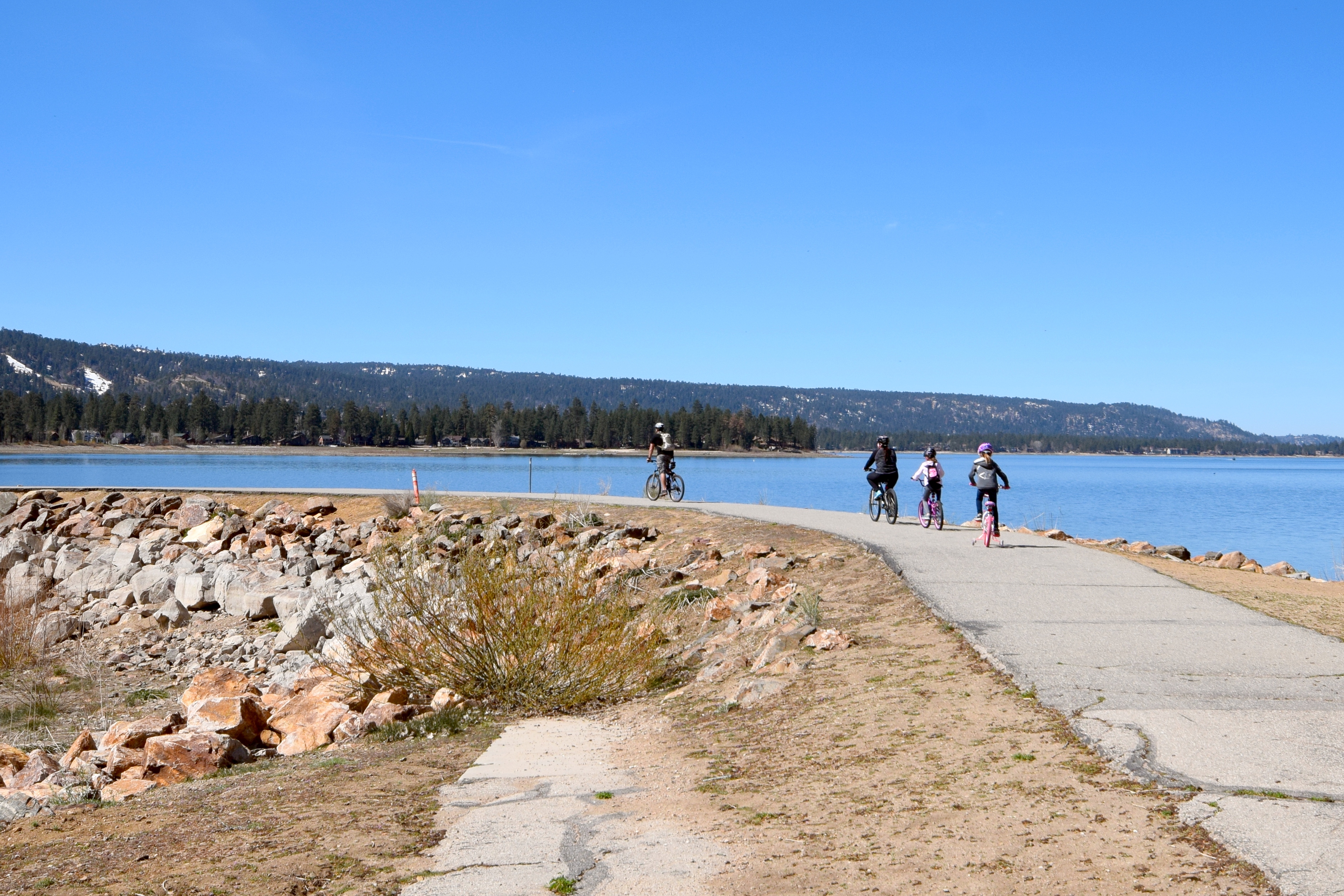 Spring in Big Bear Lake, California - Destination Big Bear